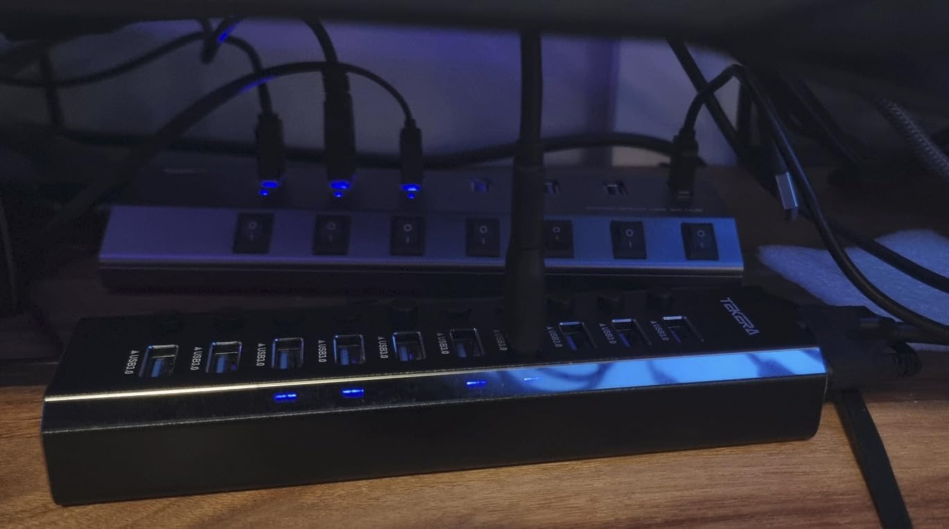 Powered USB Hub, TEKERA Aluminum 10 Port USB 3.0 Data Hub with 36W (12V ...