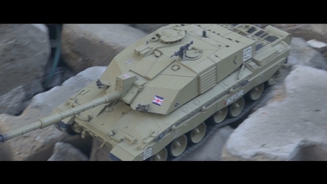 Watch Henglong 1/16 RC Tank 3908 Smulating British Challenger II on ...