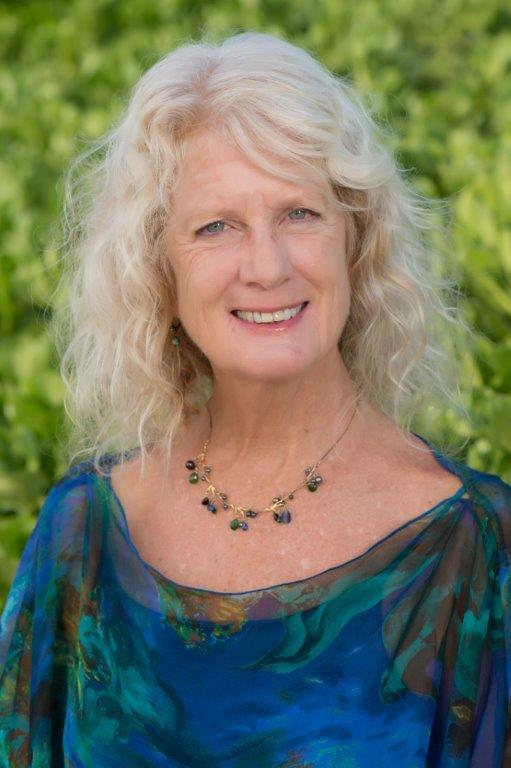 Amazon.com: Christine Warren: books, biography, latest update