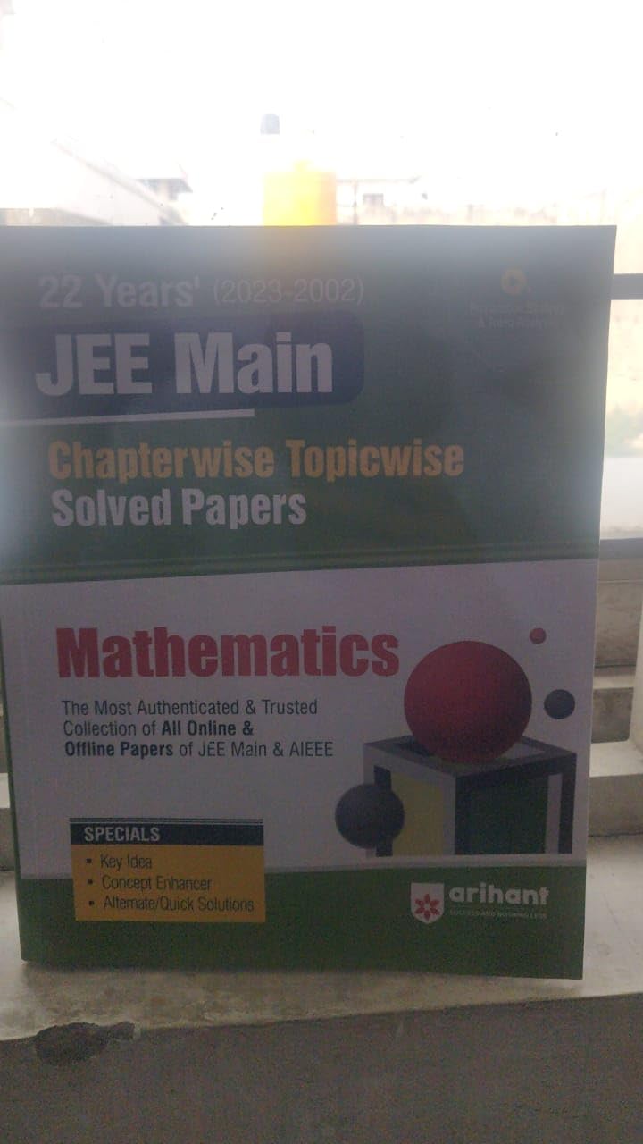 Buy Arihant 22 Years' Chapterwise Topicwise (2023-2002) JEE Main Solved ...