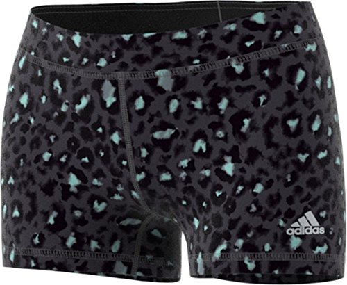 Top 9 Best CrossFit Shorts for Women Reviewed (2022 Guide)