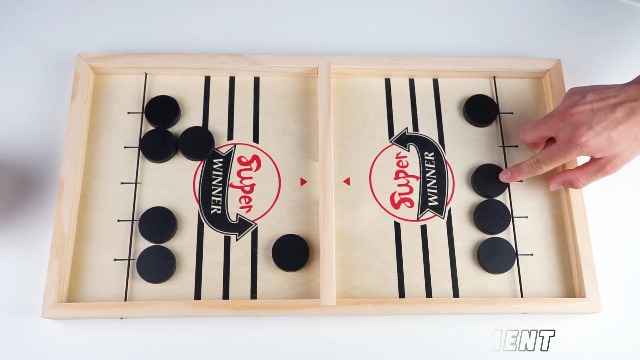 Sling Puck Game Winning - Fast Slingshot Hand Operated Hockey Game ...