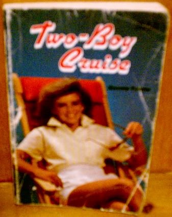 Amazon.com: Two-Boy Cruise: 9780874061499: Bonnie Towne: Books