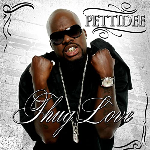 Écouter Thug Love de Pettidee sur Amazon Music