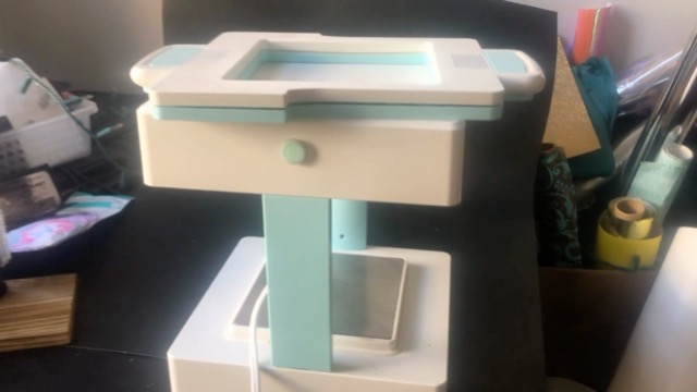 Watch A 3D Mold Maker! Super high tech.. on Amazon Live
