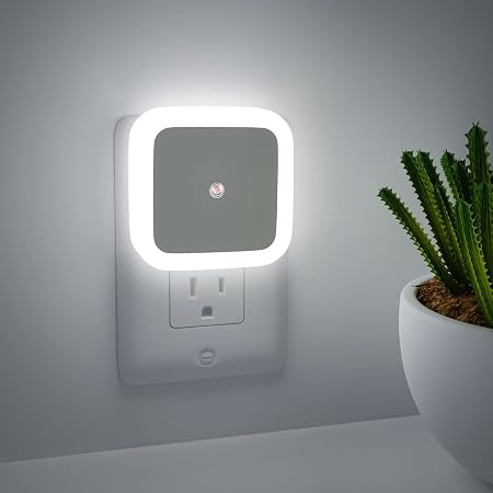 Amazon.com: Uigos LED Night Light Lamp with Smart Sensor Dusk to Dawn ...