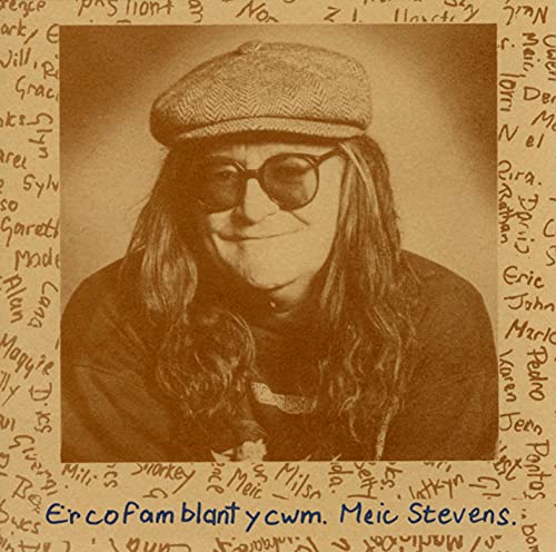 Amazon.com: Er Cof Am Blant Y Cwm : Meic Stevens: Digital Music