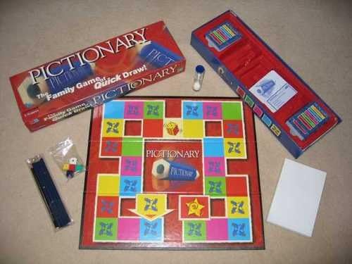 Pictionary - The Family Game of Quick Draw! : Amazon.co.uk: Toys & Games