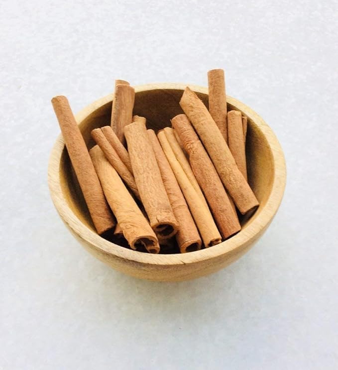 Usha's Vietnamese Whole Casia,Cinnamon Sticks. Pack of 1. (250 grms ...