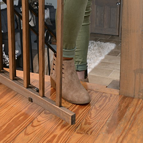 Snapklik.com : Evenflo Walk-Thru Top Of Stairs Baby Gate