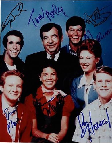 Happy Days Cast Photo - Autographed/Hand-Signed by Ron Howard, Henry ...