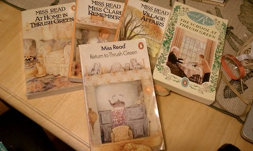 Set of 5 Miss Read Books: Miss Read: Amazon.com: Books