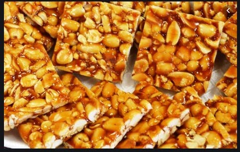 Gur Patti _ 400 GM : Amazon.in: Grocery & Gourmet Foods