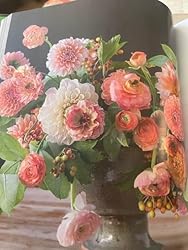 Amazon.com: Color Me Floral: Stunning Monochromatic Arrangements for ...