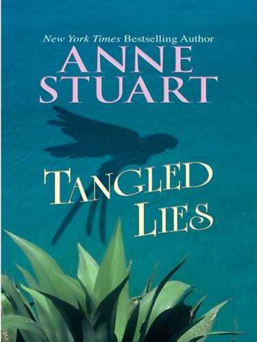 Amazon.com: Tangled Lies (Thorndike Press Large Print Romance Series ...