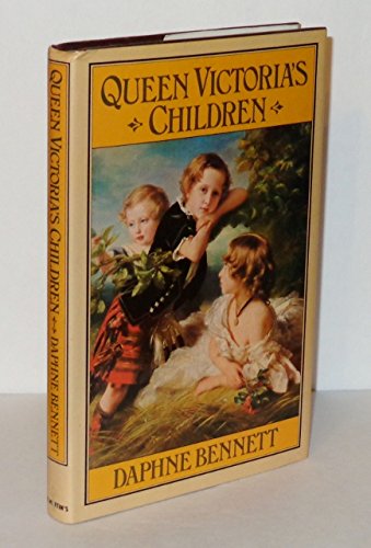 Amazon.com: Queen Victoria's Children: 9780312660062: Bennett, Daphne ...