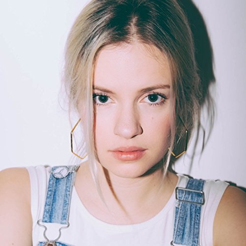 You and I by Sofia Buxton on Amazon Music - Amazon.com