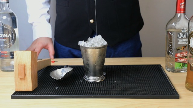 Watch Ice Mallet Set on Amazon Live