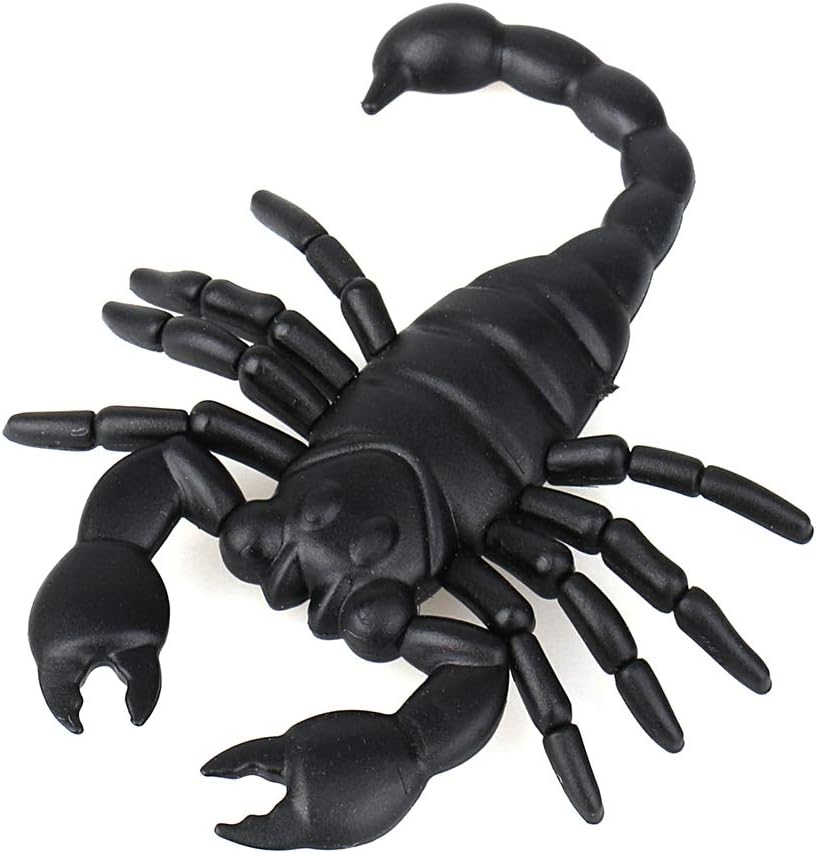 Amazon.com: Boieo Scary Realistic Fake Scorpion Insects Prank Joke Toys ...