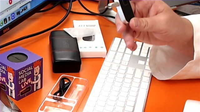 Watch Taking a look at the J22 bluetooth adapter on Amazon Live