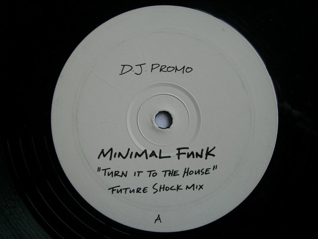 Minimal Funk - MINIMAL FUNK Turn It to the House 12" - Amazon.com Music