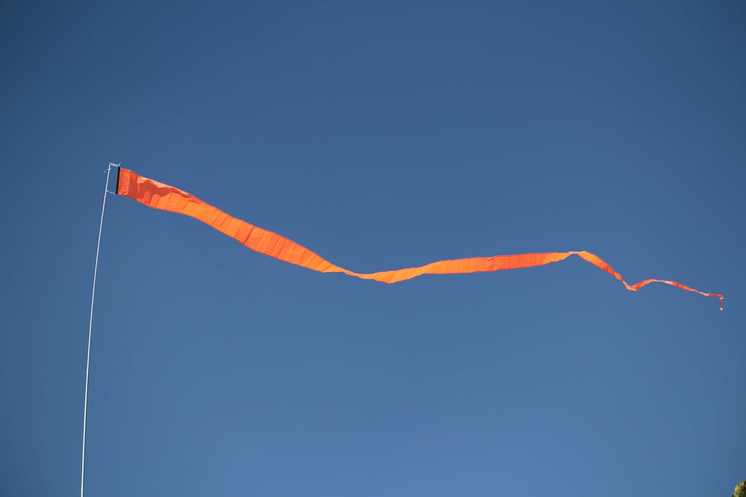 Amazon.com: EEZ RV Products 25' Long (Orange) Wind Streamer, Great for ...