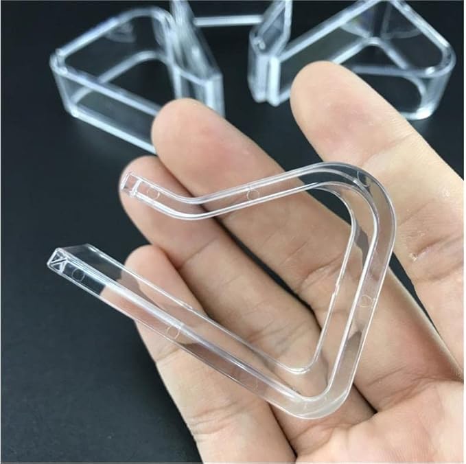 Amazon.com: Liyic 32pcs Transparent Clear Tablecloth Clips Reusable 2 ...