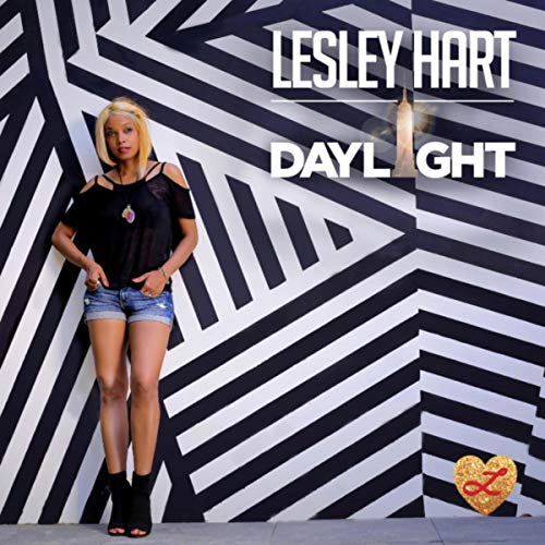 Daylight by Lesley Hart on Amazon Music - Amazon.co.uk