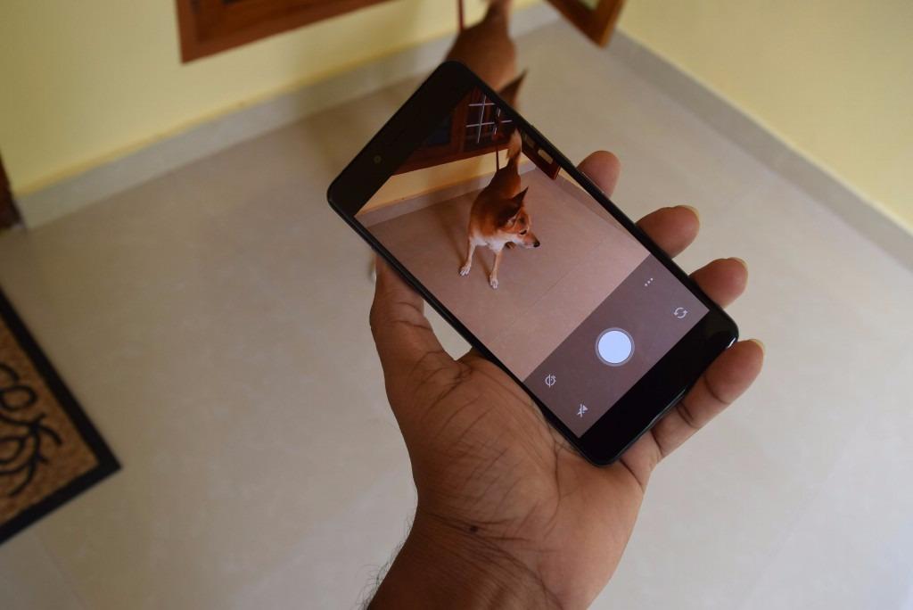 OnePlus X (Onyx, 16GB) : Amazon.in: Electronics