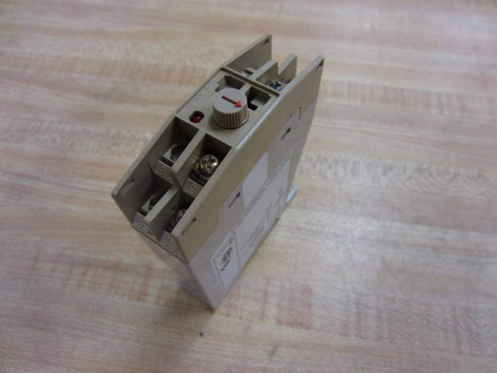 Amazon.com: Omron H3DH Timing Relay : Industrial & Scientific