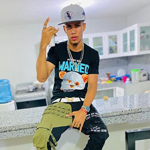 Flow Callejero von Blanquito Aria auf Amazon Music Unlimited