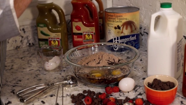 Watch Cayenne Pepper Puree on Amazon Live