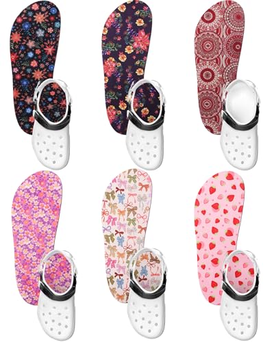 10 Best Socks To Wear With Clogs [2025]