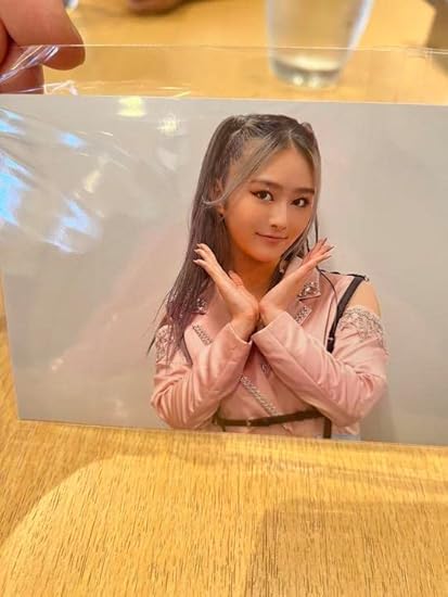 Amazon.co.jp: girls2 Love Genic 仮 特典プレミアムフォト 隅谷百花 : おもちゃ