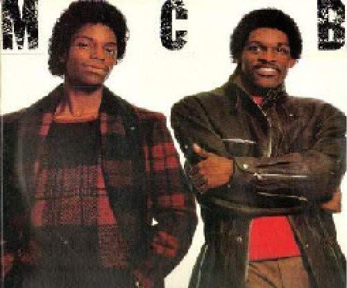 Mcb: Mcb: Amazon.es: CDs y vinilos}