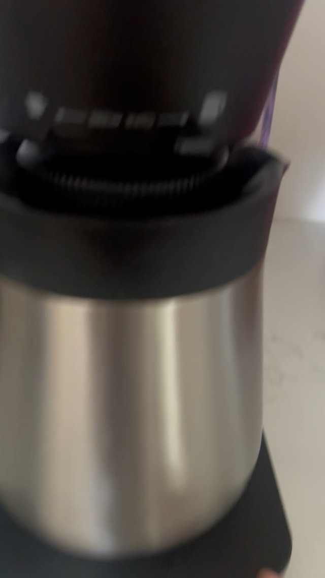 Watch Fast brewing coffee pot! Can brew into carafe or single cup on ...