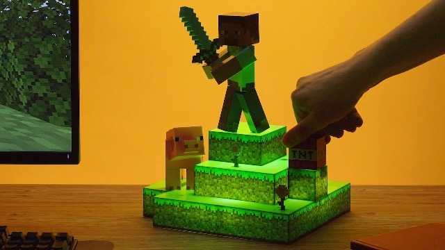 Mine Craft Paladone Minecraft Steve Icon Light – Officially Licensed ...