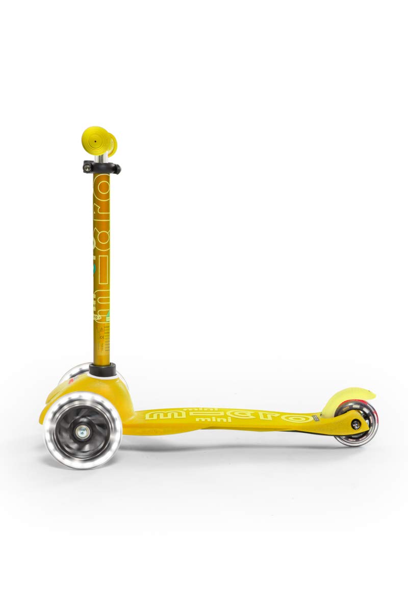Snapklik.com : Micro Kickboard - Mini Deluxe LED - Three Wheeled, Lean ...