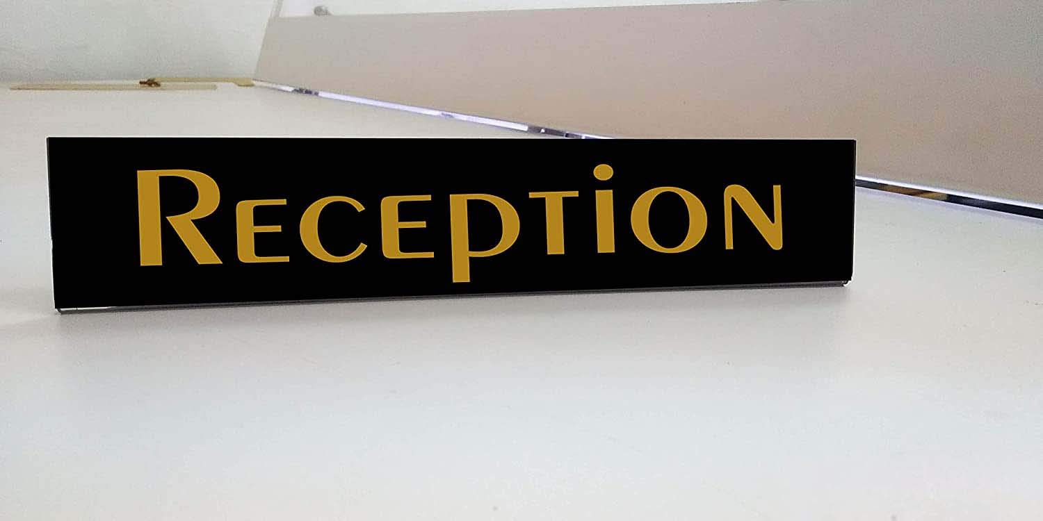 SIGNOOGLE Reception Acrylic Stand Sign Board for Hotel Restaurant Mall ...