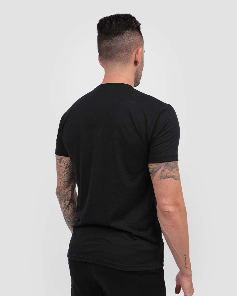 Snapklik.com : INTO THE AM Astronaut Design Shirts - Geishas Charm T-Shirt