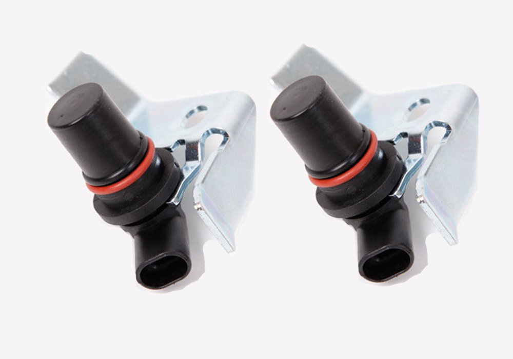 4L80E 4L80 Input Output Speed Sensors - 1991-up compatible with GM: Amazon.com: Industrial ...