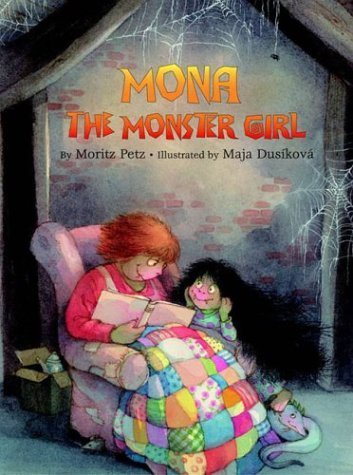 Mona the Monster Girl: Petz, Moritz, Dusikova, Maja: 9780735819450 ...