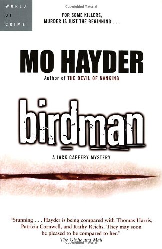 Amazon.com: Birdman: 9780676977943: Hayder, Mo: Books