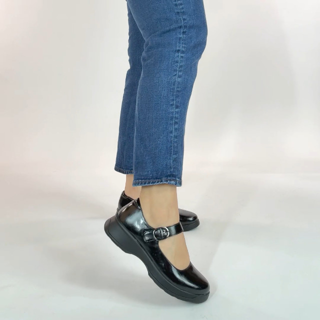 Amazon.com | Alegria Women's Jazmine Black Nappa Leather Mary Jane