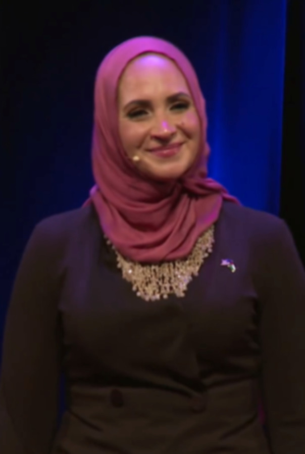 Teach Us Your Name: Essa, Huda: 9780692695326: Amazon.com: Books