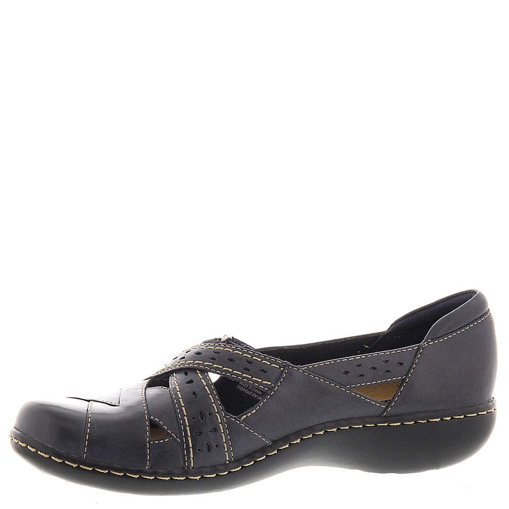 Snapklik.com : Clarks Womens Ashland Spin Q Slip-On Loafer