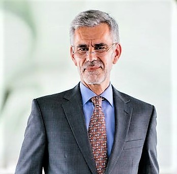 Amazon.ca: Dr. Thor Templar: books, biography, latest update