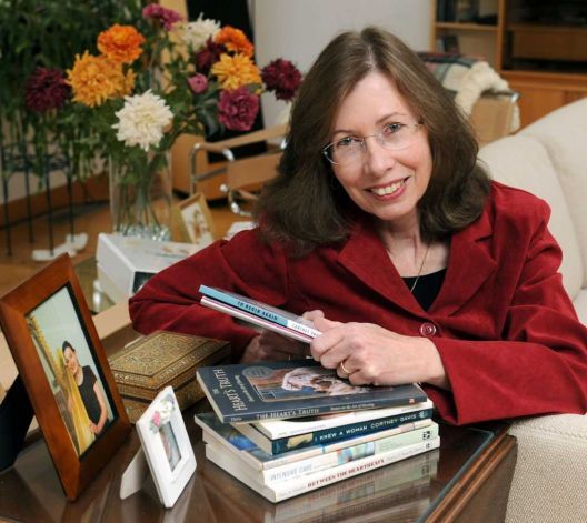 Amazon.com: Cortney Davis: books, biography, latest update