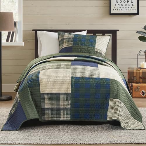 Amazon.com: Woolrich Quilt Set Patchwork Channel Quilting, Cottege ...