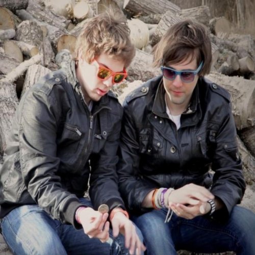 Amazon.com: Skyward (feat. Ry Guy Magic) : Something Like Kites ...